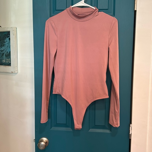 sws contour | Tops | Rose Turtleneck Bodysuit Xl | Poshmark